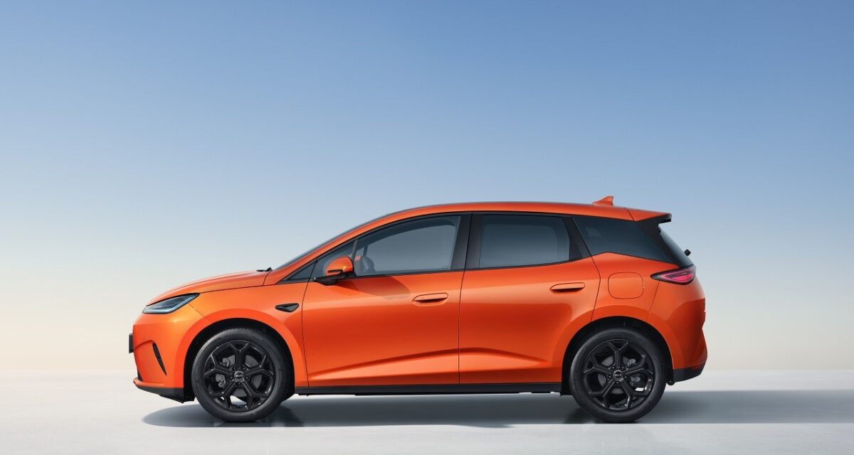 BYD Dolphin G DM-i (2026). La seule petite compacte hybride ...