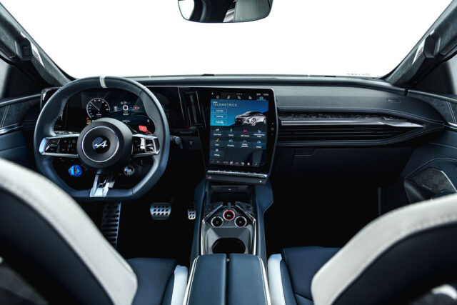 Essai Alpine A390 GT : notre avis au volant du SUV sportif français